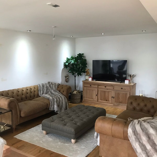 Velvet Chesterfield Ottoman: Deep Buttoned Grey Coffee Table Bench ...