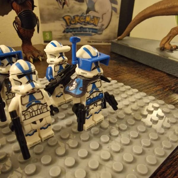 4 CUSTOM Printed Pauldrons for Your LEGO STARWARS Stormtroopers or ...