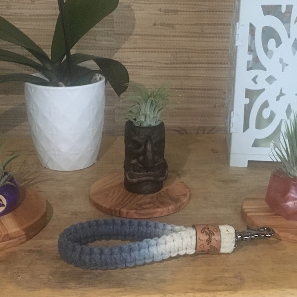 Air Plant Holder Tiki Planter Tiki Air Plant Pot Tillandsia Abdita ...