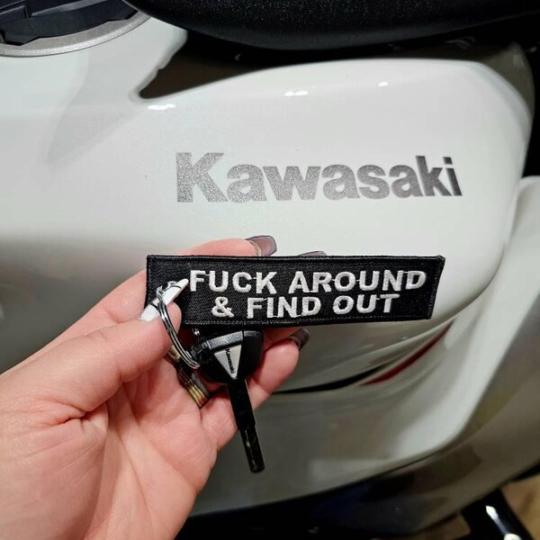 Real Men Like Curves Motorcycle Gift Car Key Ring Motorbike Key Tag ...