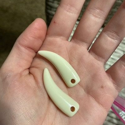 30 Ivory Curved Animal Fangs, Sharp Resin Animal Teeth 11x38mm - Etsy