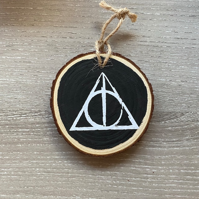 FandomDecalDesigns - Etsy