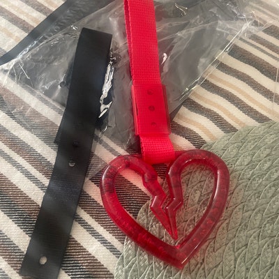 Broken Heart Tsurikawa JDM Pull Handle Tow Hook Decoration for Drift ...