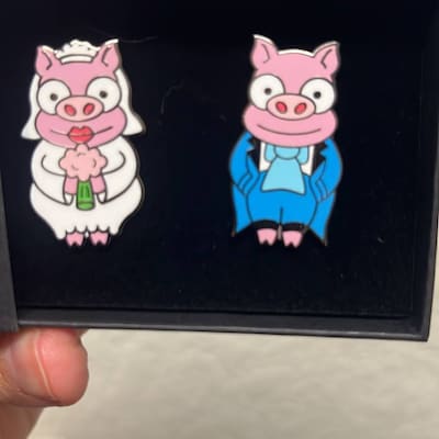 Simpsons Wedding Cuff Links Pig Bride and Groom Enamel Lisa's Wedding ...