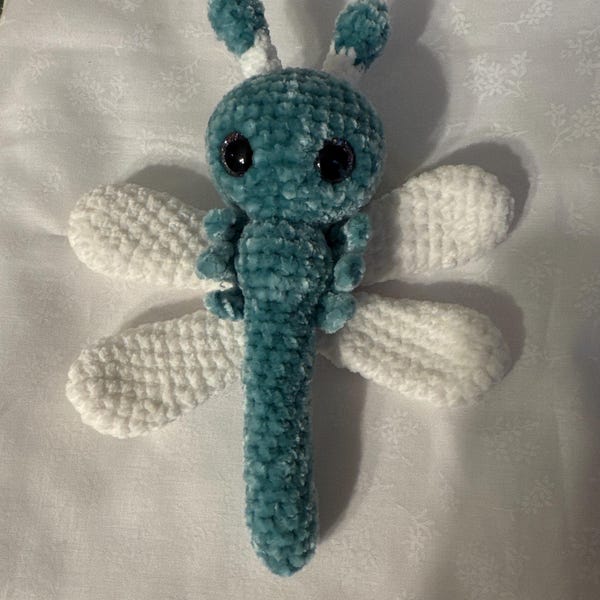 PATTERN: Plush Dania the Dragonfly Pattern - Amigurumi Chunky Dragonfly ...