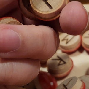 Hand Turned Alder Box of 24 Wood Runes Round Small Mini Rune Set Raw ...
