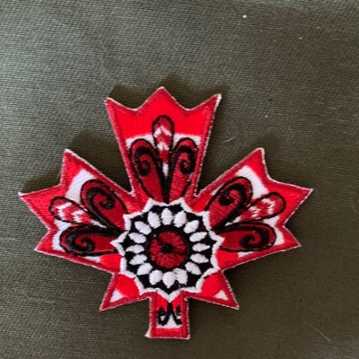 Maple Leaf Patch Canadian Travel Iron-on And/or Sew-on Colourful ...