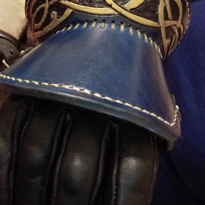 Demi Gauntlets Black Leather Hard Bridal Hand Guard Armor Renfair LARP ...