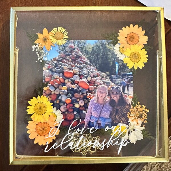Pressed Flower Photo Frame | Flower Frame | Custom Photo Frame ...