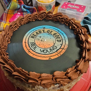 Custom Edible Vinyl Record Cake Topper. LP Edible Image for Round Cakes ...