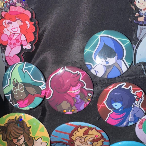 Deltarune Pin Back Buttons, Team Fun 1.75 Inch Button, 44mm Button ...
