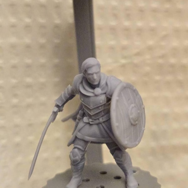 32mm Female Halfling Thief by White Werewolf Tavern Choose Your Figure ...
