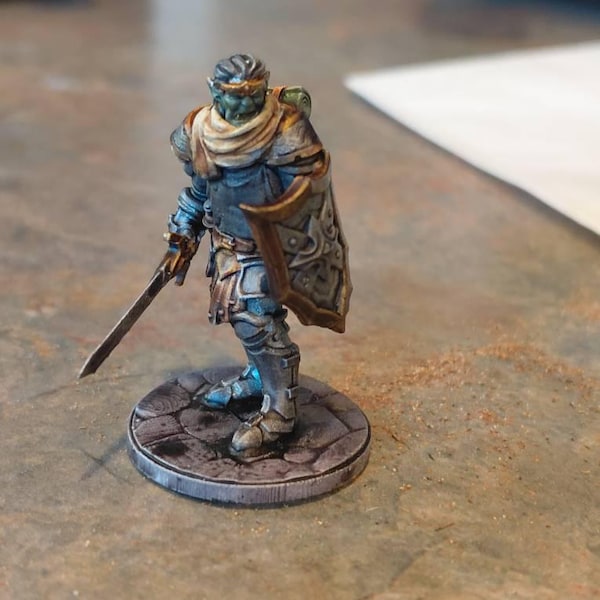 Orc Orog / Half-orc Fighter Barbarian DND Resin 28mm Scale Dungeons ...