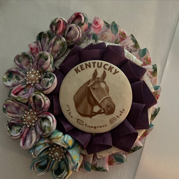Badge Display,ribbon Rosette,award Ribbon Holder,college Pin Decor ...