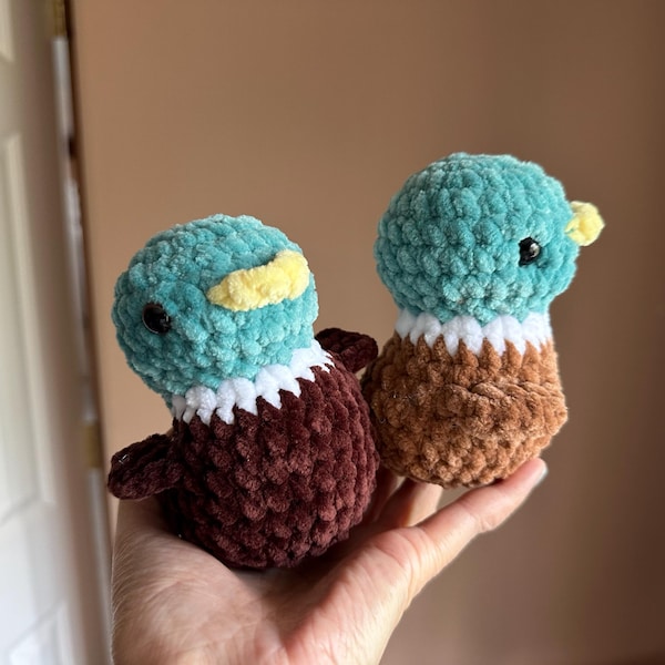Pocket Duckling Crochet Pattern · Good Luck Duck Amigurumi Tutorial ...
