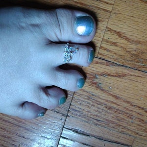 Pink Crystal Super Sparkly Flower Toe Ring, Stretch Elastic Toe Ring ...