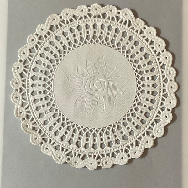 10 Pcs GOLD Victorian Elegant Wedding DIYS Event Lace Paper Placemats ...