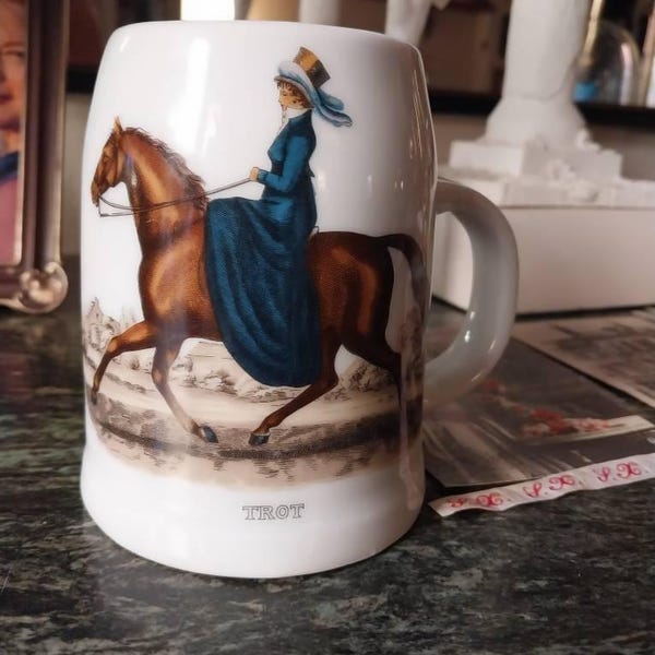 Maggi Old Tin Box of Fatty Broth Maggi Red and Yellow Box Vintage Made ...