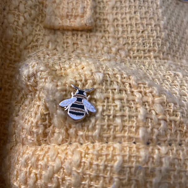 Mini Bee Pin, Tiny Gold Hard Enamel Honeybee Lapel Pin Badge, Nature ...