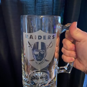 NFL Las Vegas Raiders Engraved Beer Mug, Raiders Gift, 16 or 26oz Beer ...