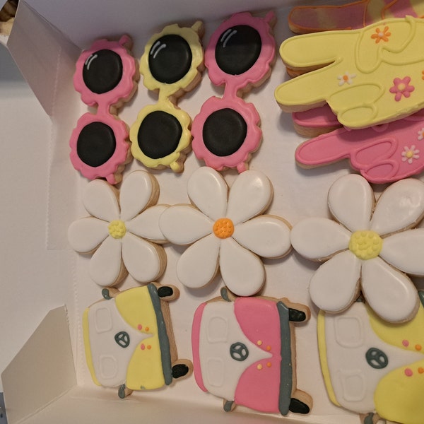 Groovy Cookie Cutter Set - Etsy