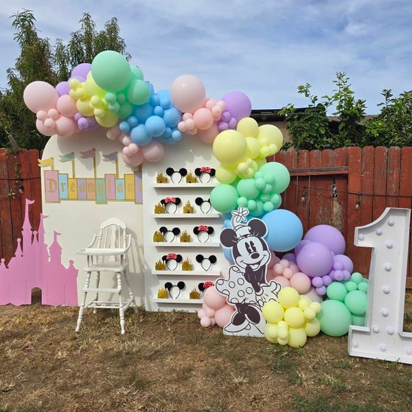 Castle Party Panel Decor: UV Printed Coroplast Cutouts - Etsy