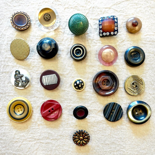 Vintage Fancy White Plastic Button Lot Crafting, Junk Journal ...