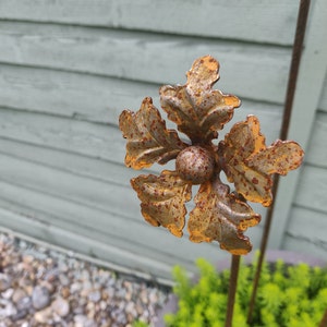 Rusty Vintage Flower Plant Stake - Etsy UK