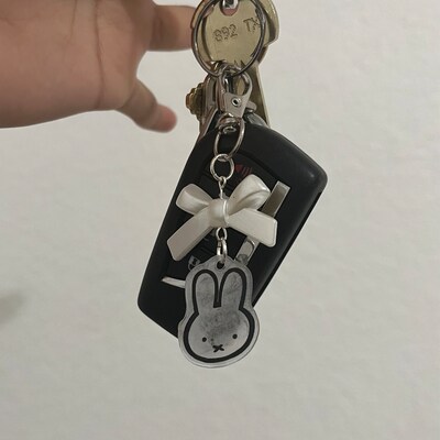 White Bow Miffy Keychain - Etsy