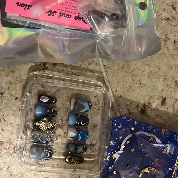 ACOTAR Press on Nails, Velaris Nails, Goth Nails, Halloween Nails ...