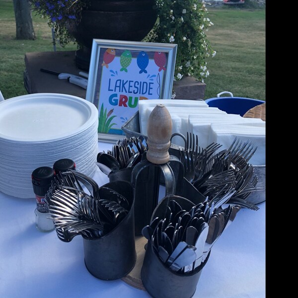 Lakeside Grub Sign: Fishing Party Food Table Decor (digital Download ...