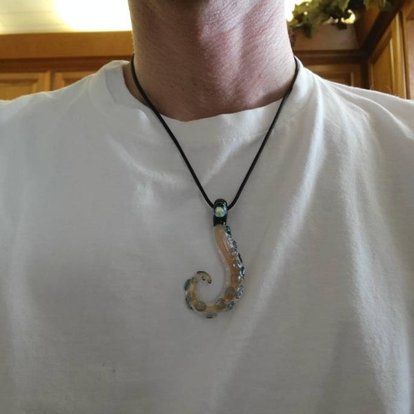 Hand Sculpted Borosilicate Glass Whale Tail Fluke Pendant! - Etsy