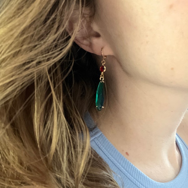 The Coraline / Caroline Earrings/ Black Button Studs/ Ghost Eye Ball ...