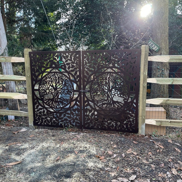 Custom Metal Entry Gate / Artistic & Unique Design / Made-to-order ...