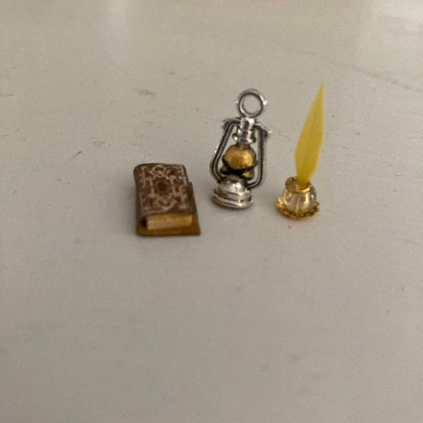 1:12 Scale Miniature Wizard Trunk With Books and All Kinds of ...