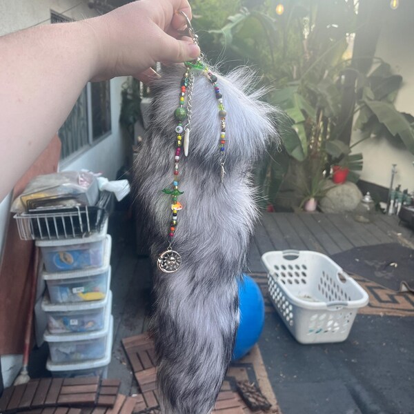 Custom Beaded Tail Keychain for Therians, Furries, Cosplay, Alternative ...