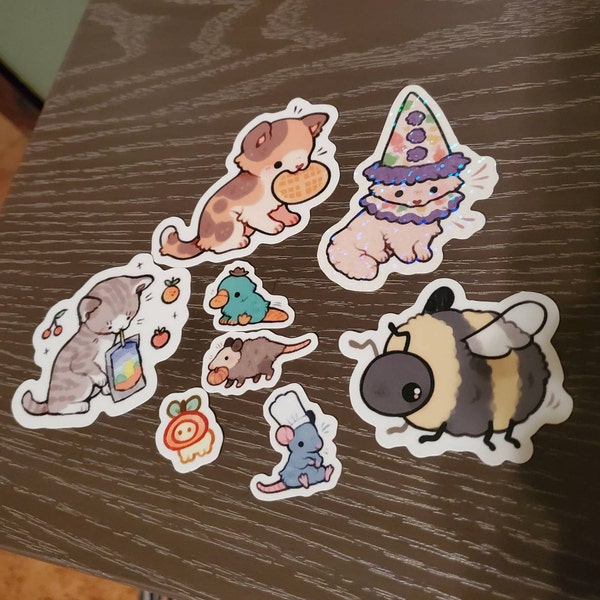 Fluffy Luna Moth Sticker / Vinyl Decal Luna Moth Sticker / Waterproof ...