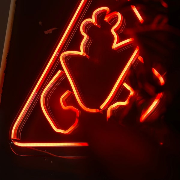 FNAF Roxanne Wolf LED Neon Sign, Custom Neon, Neon Light - Etsy