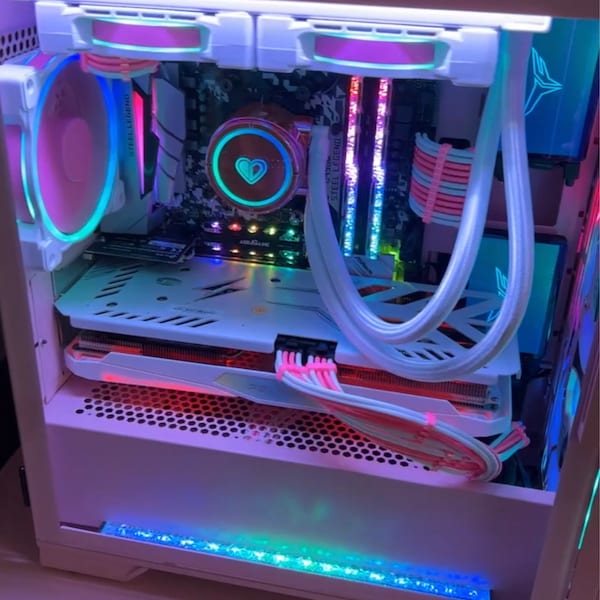 The Expert Evelynne ® - the Original Pink Gaming Computer (prebuilt ...