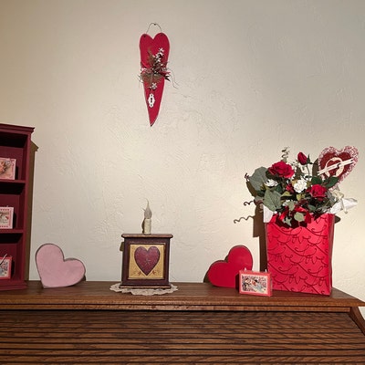 Restocked Painted Bird. Wood Robins. Colorful Wood Bird. Rustic Birds ...