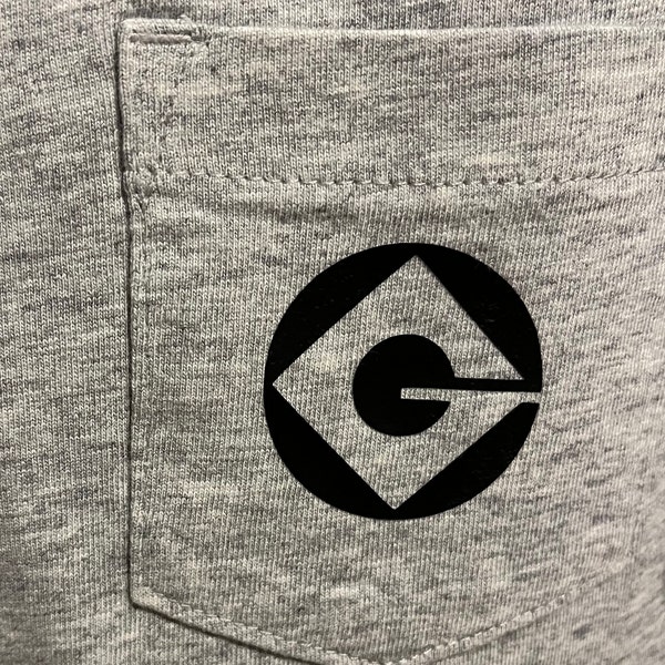 Gru's Minion Overall Logo Vinyl Iron-on Decal - Etsy