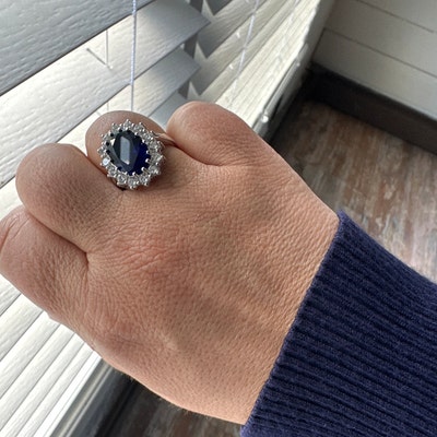 Royal Sapphire Ring, Inspired by Princess Diana, Comes With Golden Coin ...