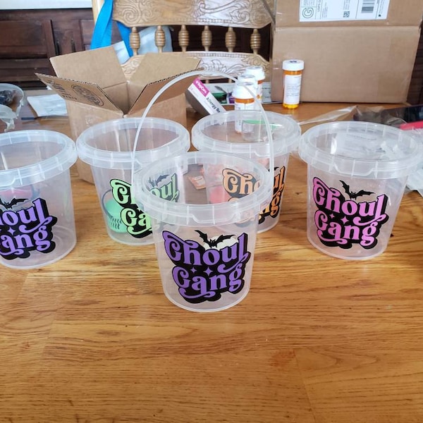 Halloween Treat Bucket, 24 Oz Ghoul Gang Bucket With Lid and Handle ...