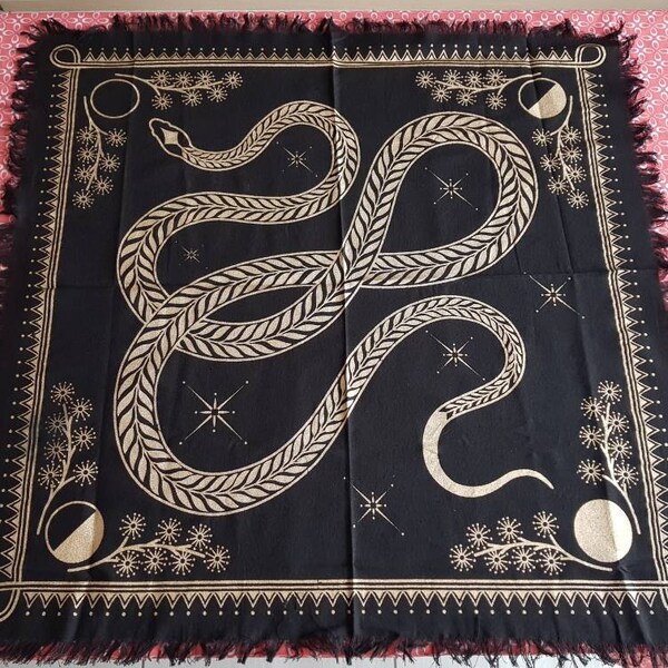 Tarot Altar Cloth Occult Grimoire Golden Snake Dragon Table Tarot Deck ...