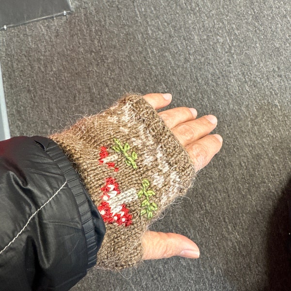 Fair Isle Fox Mitten, Knit Fingerless Gloves, Fair Isle Mittens, Hand ...