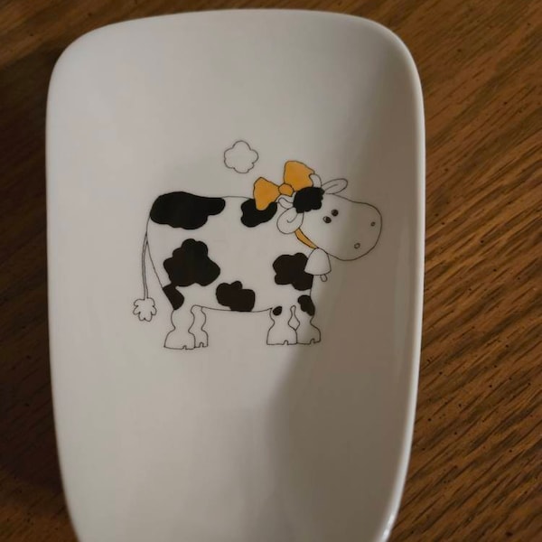 Ceramic Spoon Rest With Black and White Cow With a Yellow Bow 5" Long ...