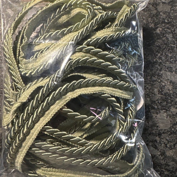 Wrights 3/8 Inch Green TWISTED LIP CORD Trim for Cushions, Lamps ...