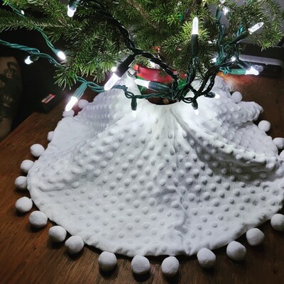 Luxurious White Christmas Tree Skirt Minky Pom Pom Christmas Tree Skirt ...