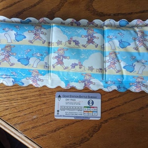 Submas Shakers - Etsy