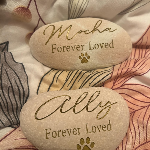 Engraved River Rock. Personalised Pet Memorial . Cat Memorial . Garden ...